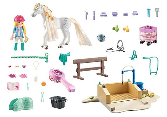 PLAYMOBIL Washing Station with Isabella and Lioness Playset – Maziply Toys