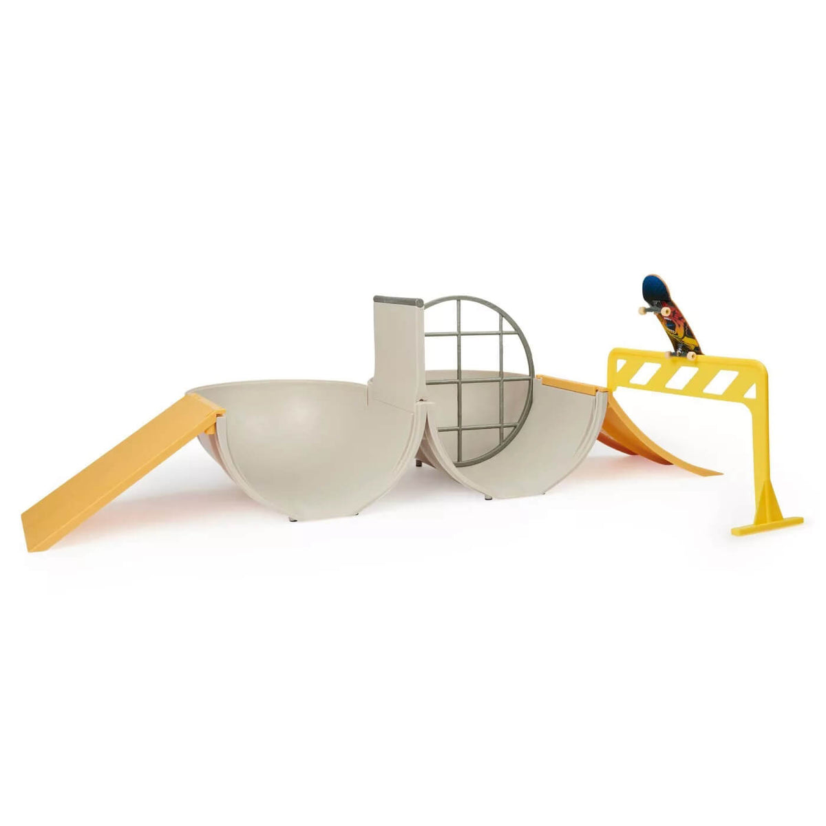 Tech Deck Transforming Pipelines Modular Skatepark + Board