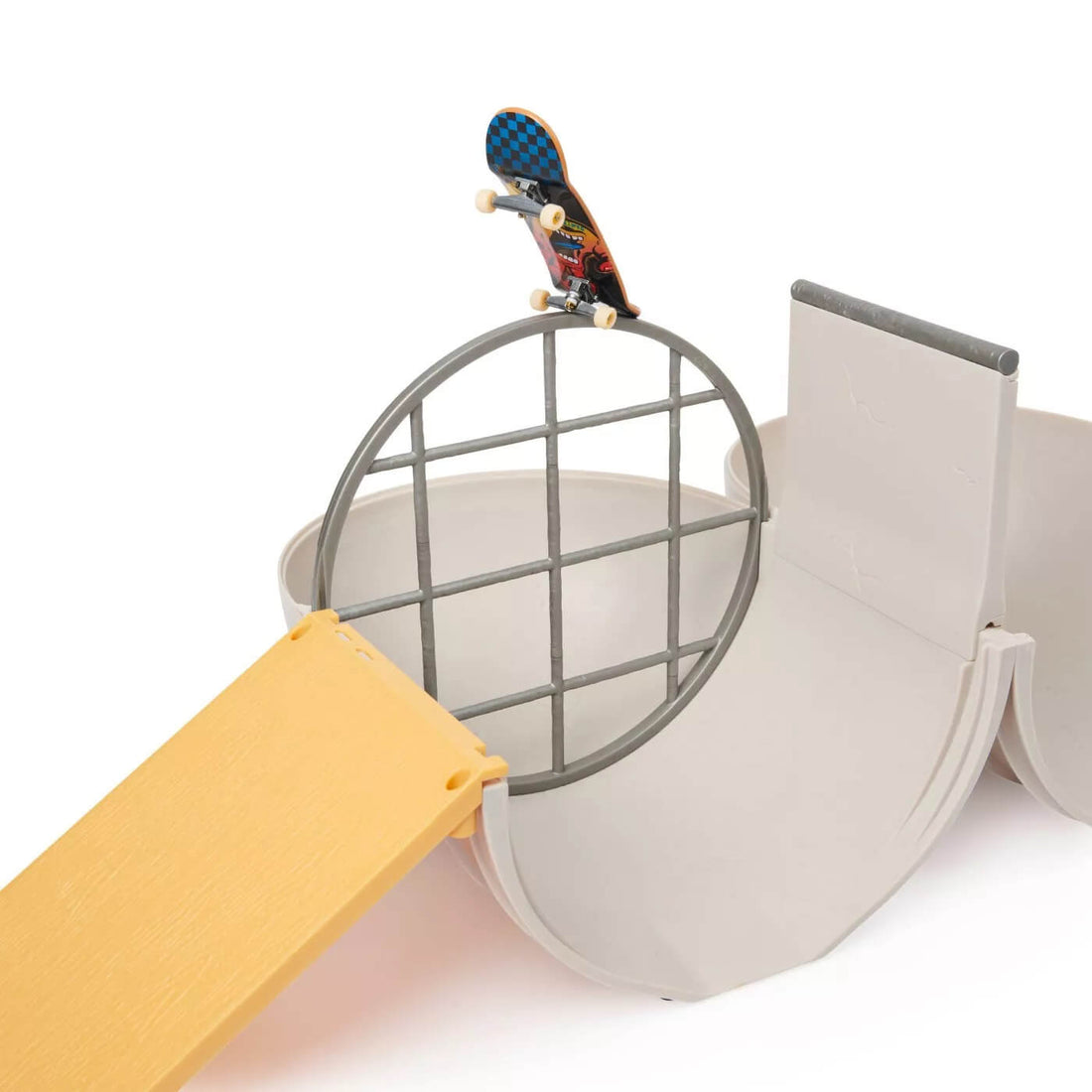 Tech Deck Transforming Pipelines Modular Skatepark + Board